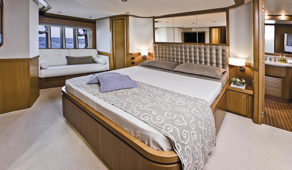 Mochi_23M_owner_room – Ita Yachts Canada