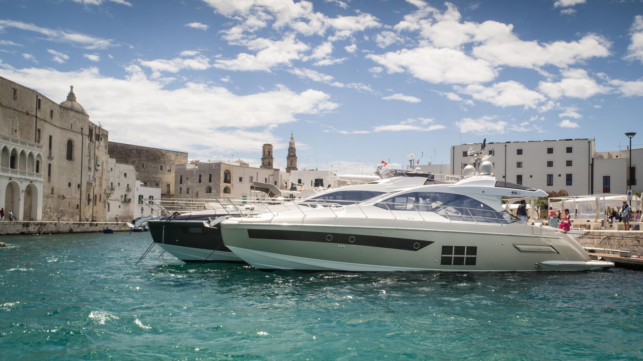 new_Azimut_S6 – Ita Yachts Canada