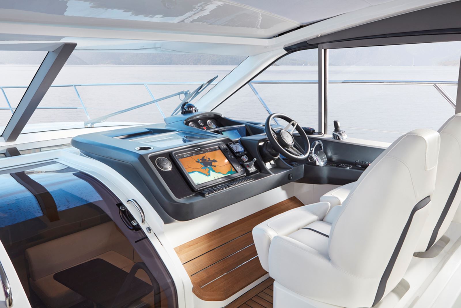 v50-helm-rt – Ita Yachts Canada