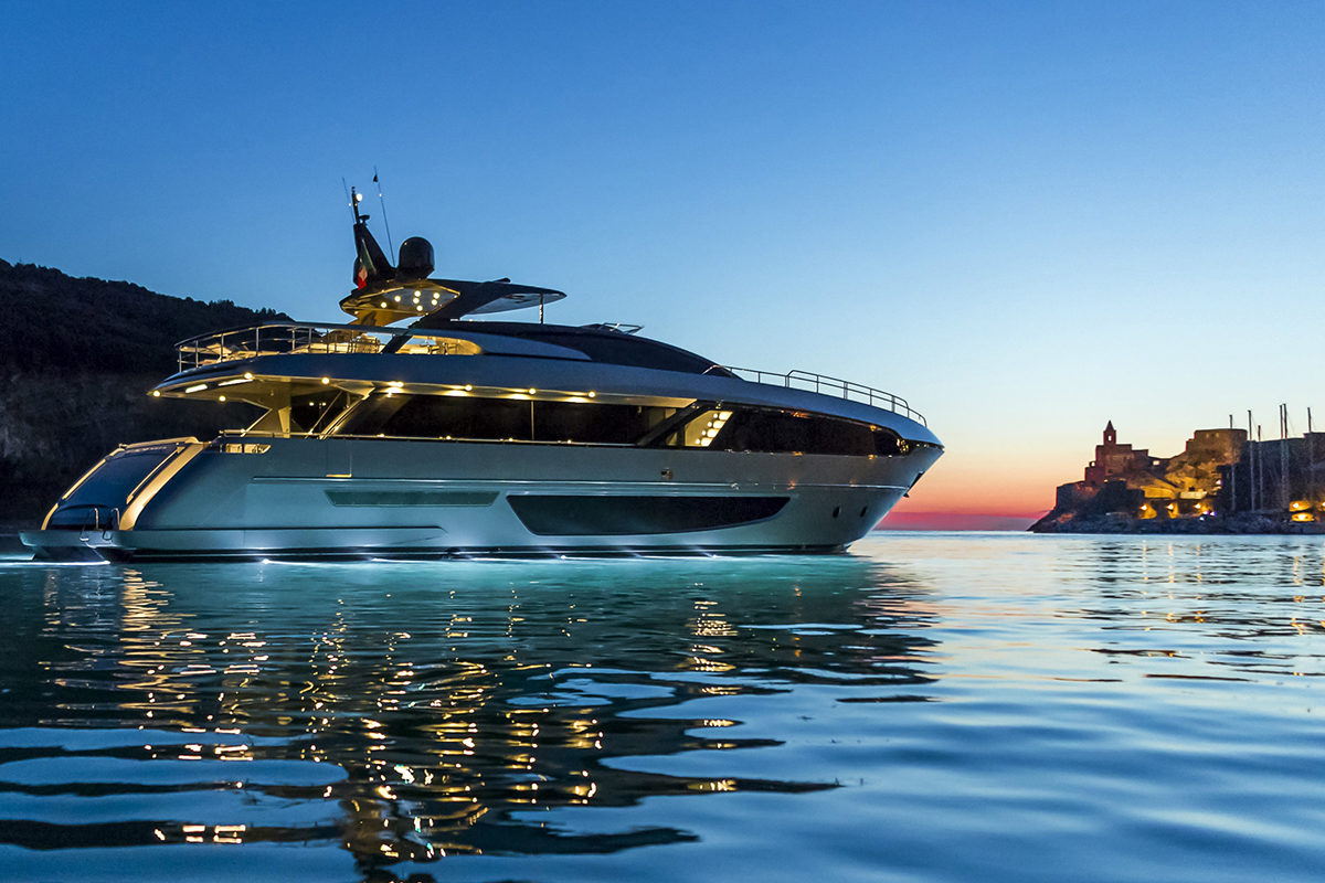 Riva100CorsaroCruising_0022_25879 – Ita Yachts Canada